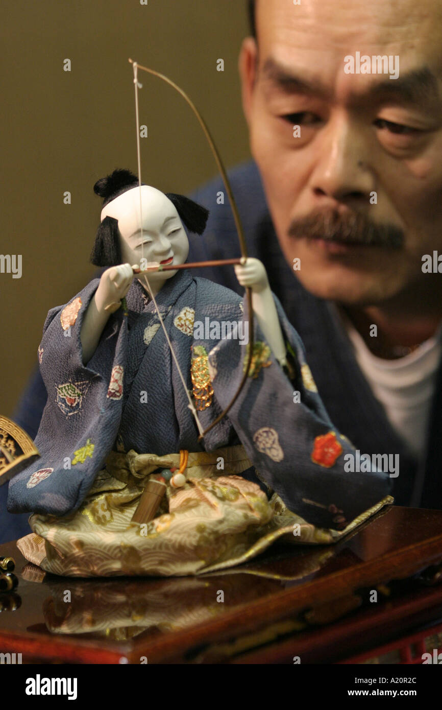 Shobe Tamaya, 9th generation Karakuri ningyo master. Nagoya, Japan ...