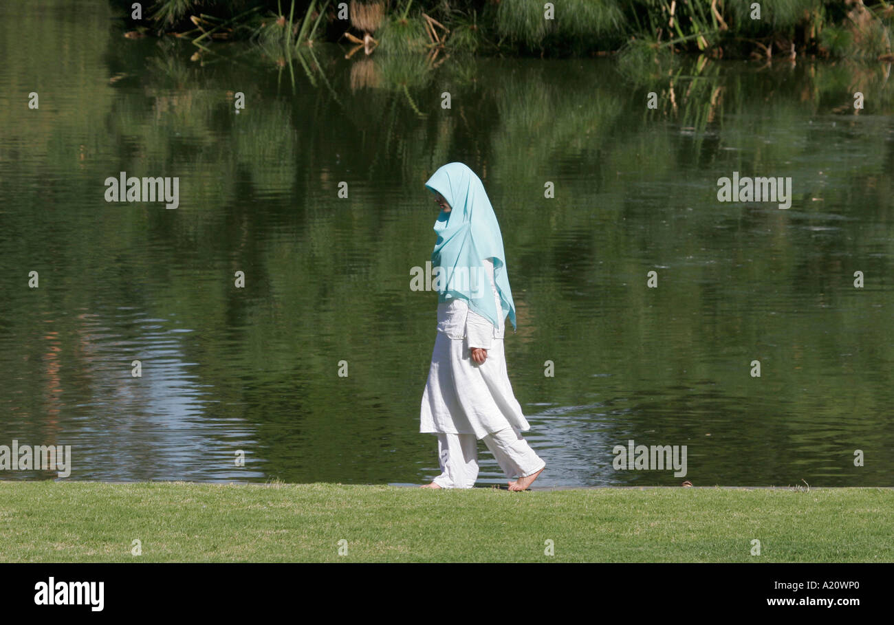 Taken in royal botanic gardens melbourne hi-res stock photography and ...