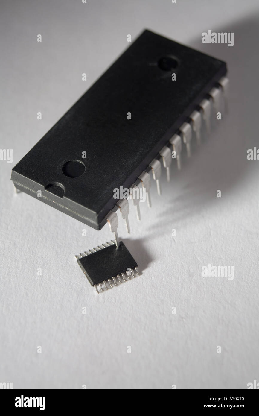 Large computer chip hi-res stock photography and images - Alamy