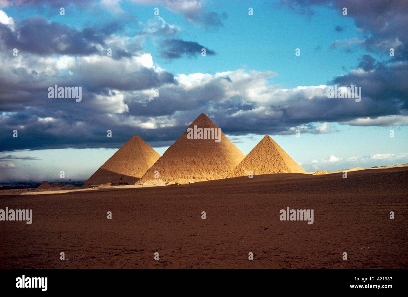 The pyramids at Giza Cairo Egypt Africa W Rawlings Stock Photo - Alamy