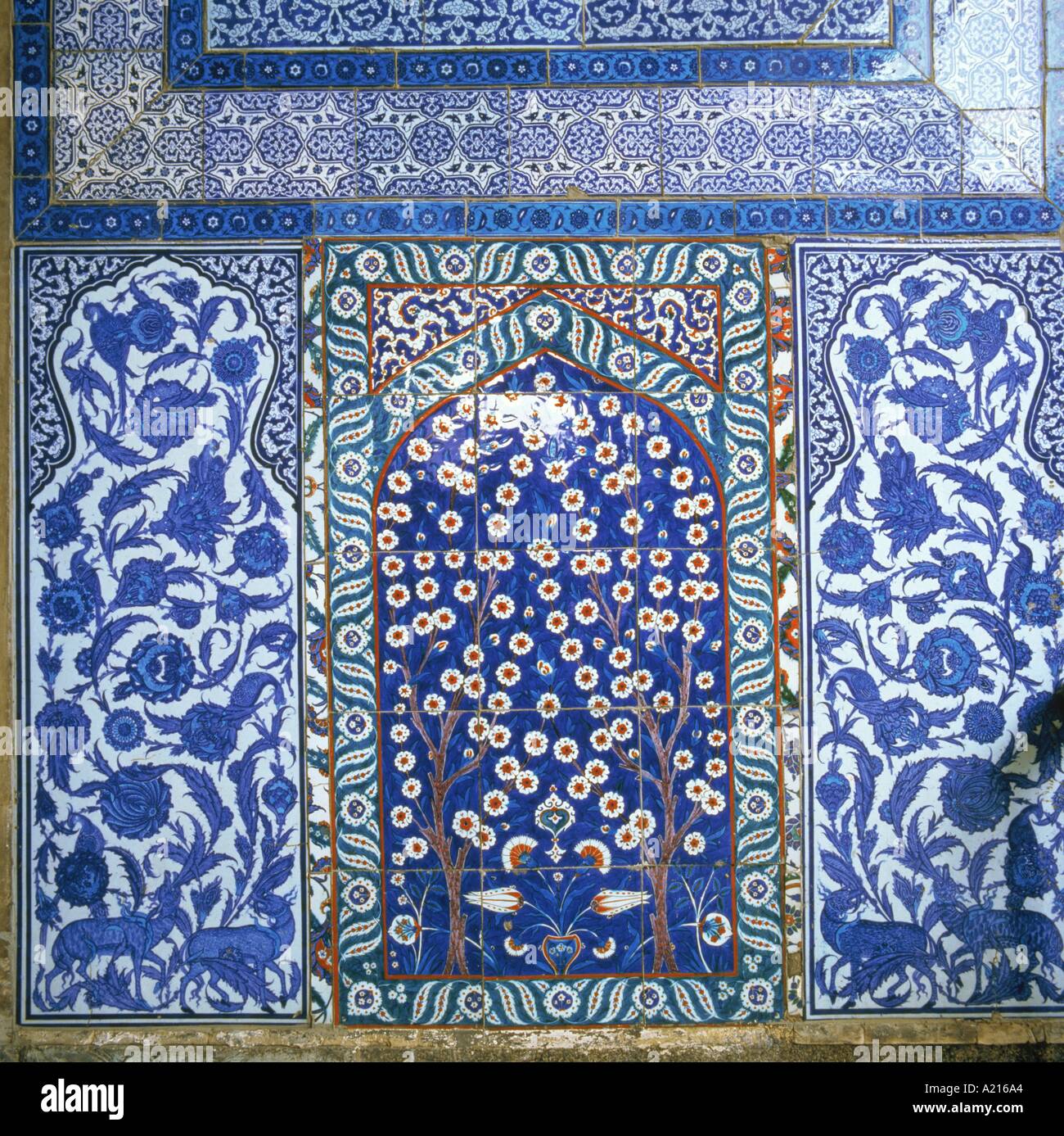 Iznik Stock Photos & Iznik Stock Images - Alamy
