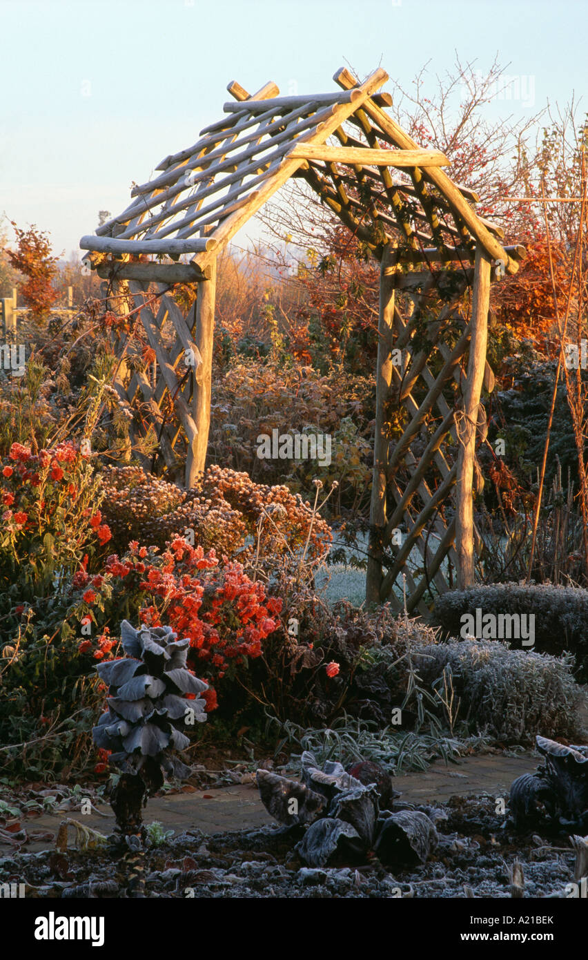 Rustic wooden arch in Autumn country garden Stock Photo - Alamy