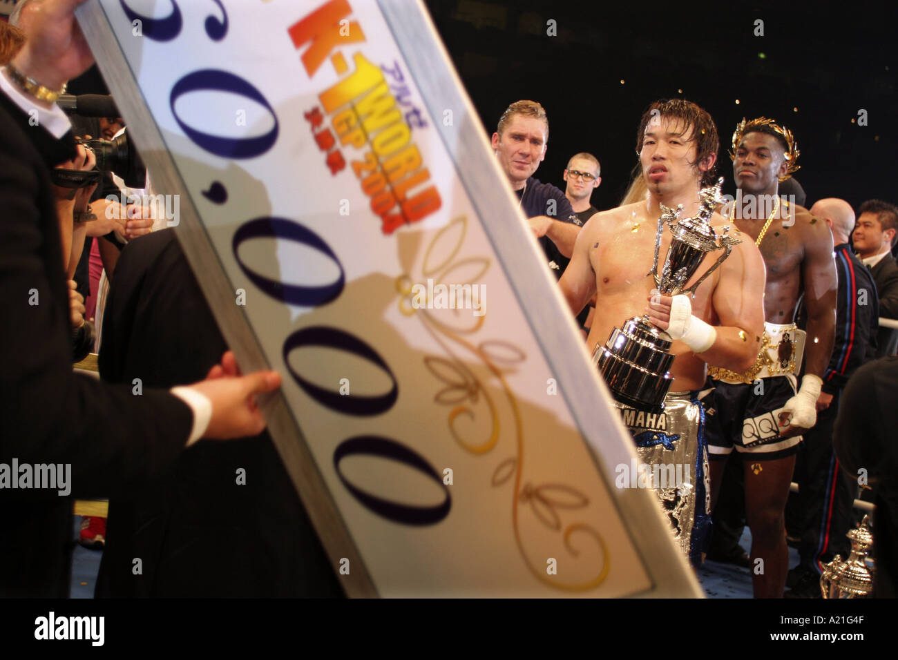 Prize fighting hi-res stock photography and images - Alamy