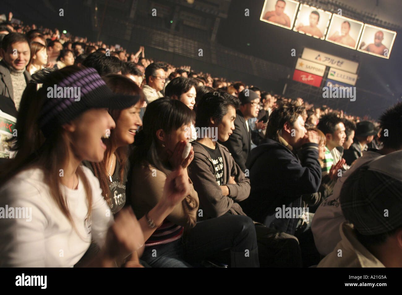 Audience hi-res stock photography and images - Alamy