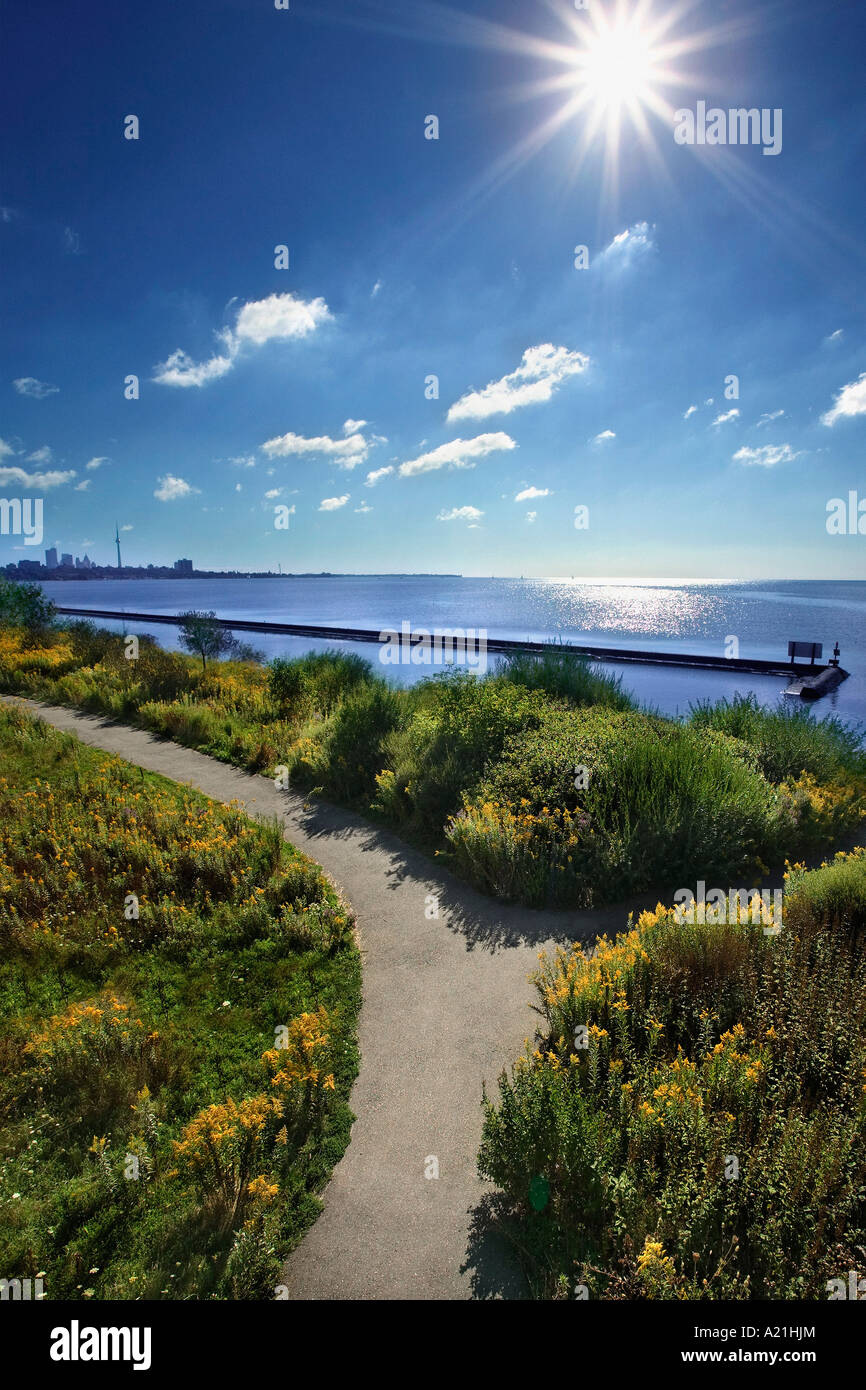 Walkway by Shoreline, Toronto, Ontario, Canada Stock Photo - Alamy