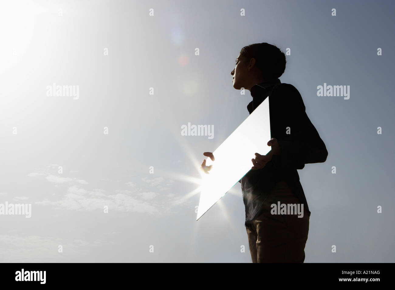 Brunette woman big blue eyes hi-res stock photography and images - Alamy