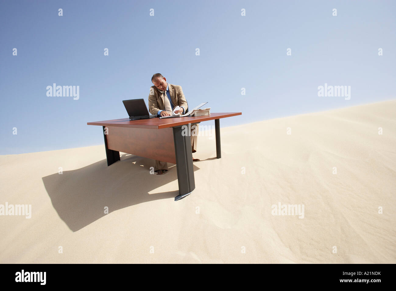 Alternate workplace hi-res stock photography and images - Alamy