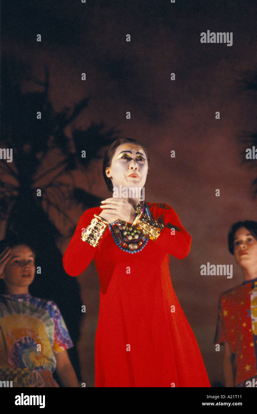 English opera singer hi-res stock photography and images - Alamy