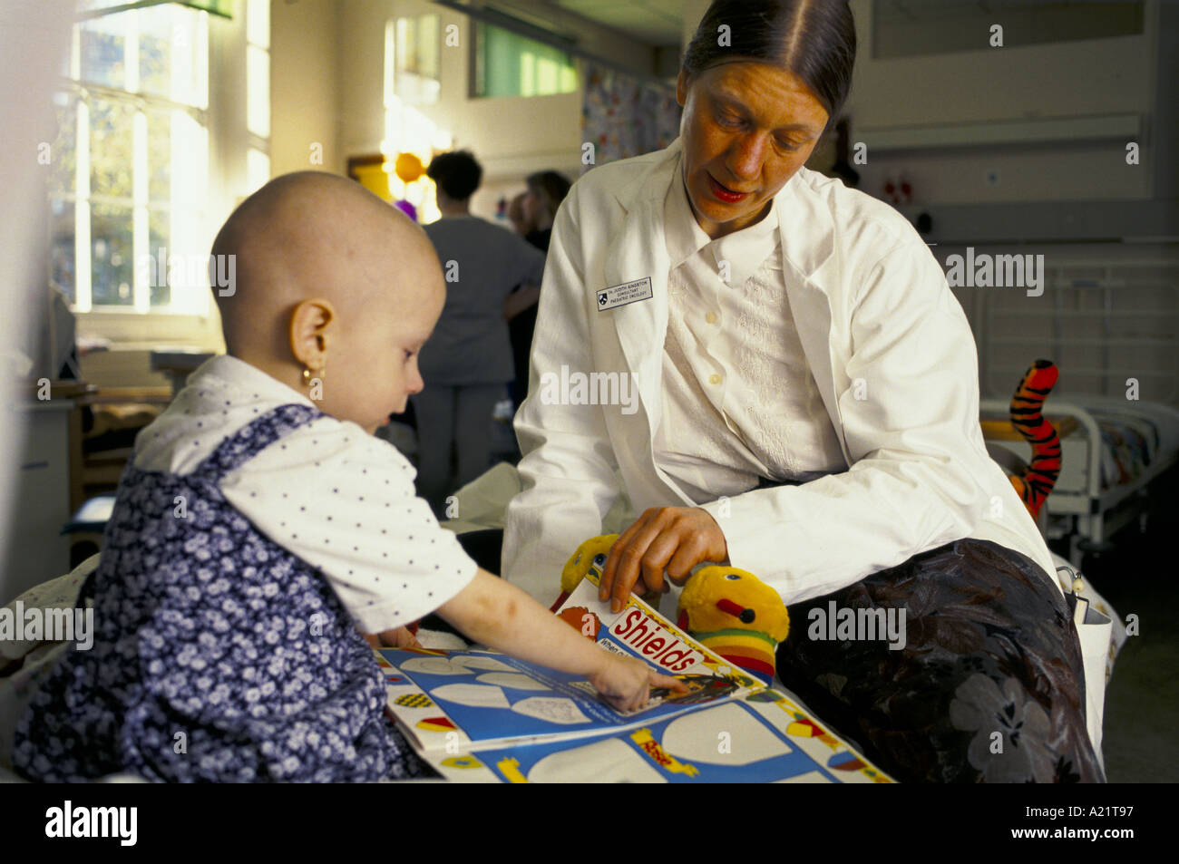 Cancer ward, uk hi-res stock photography and images - Alamy