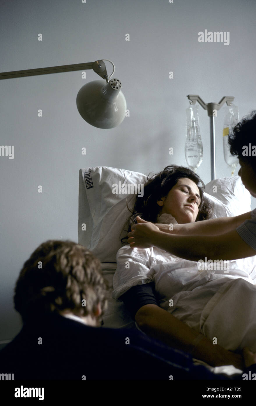 Woman giving birth hi-res stock photography and images - Alamy