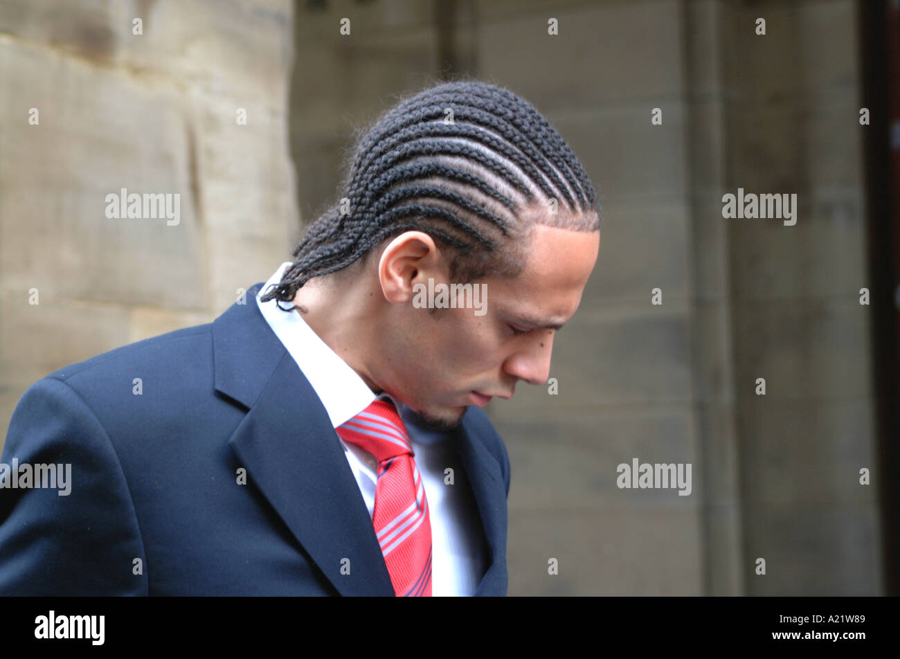 Rio ferdinand man utd hi-res stock photography and images - Alamy