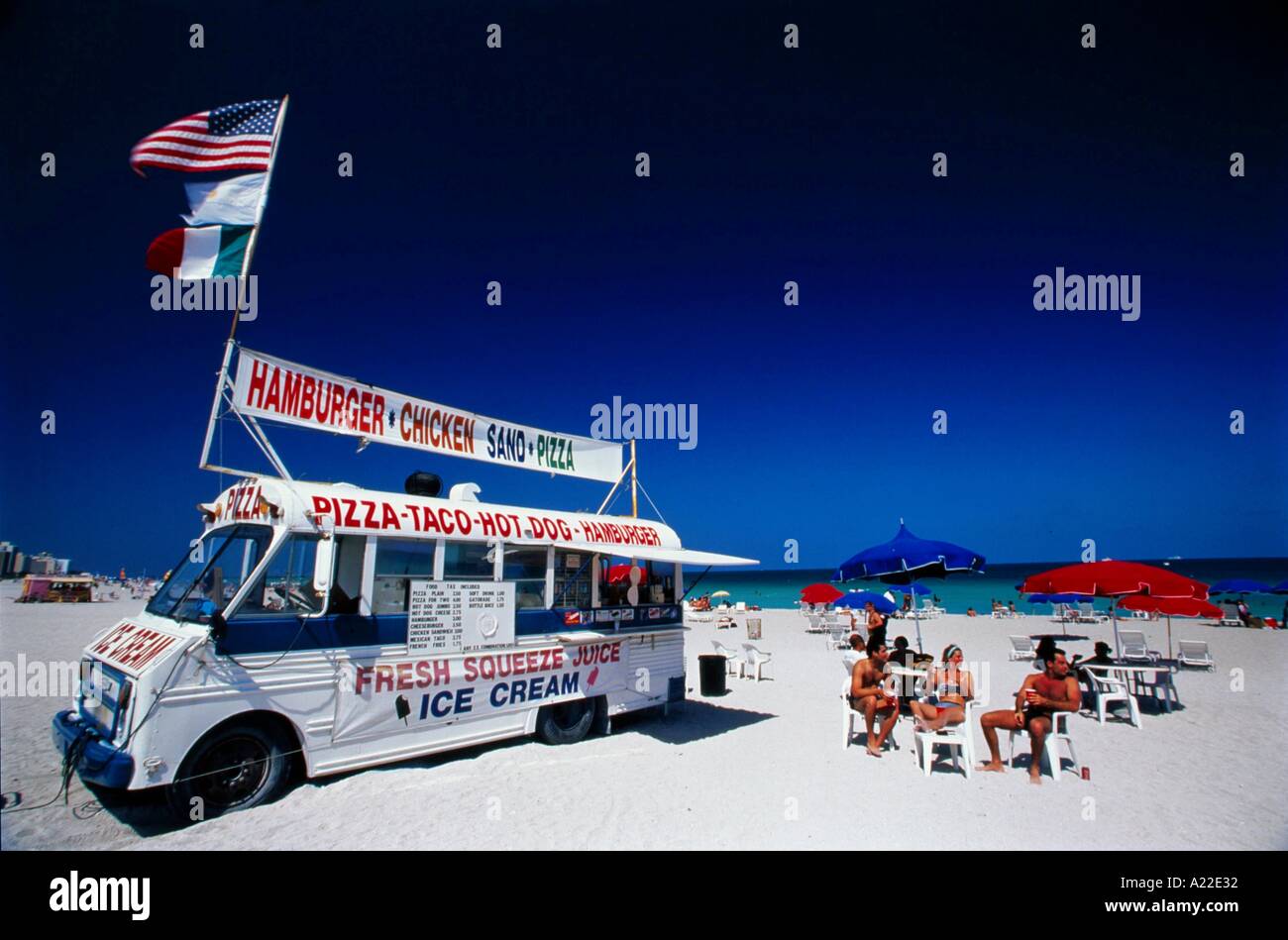 Food van miami hi-res stock photography and images - Alamy