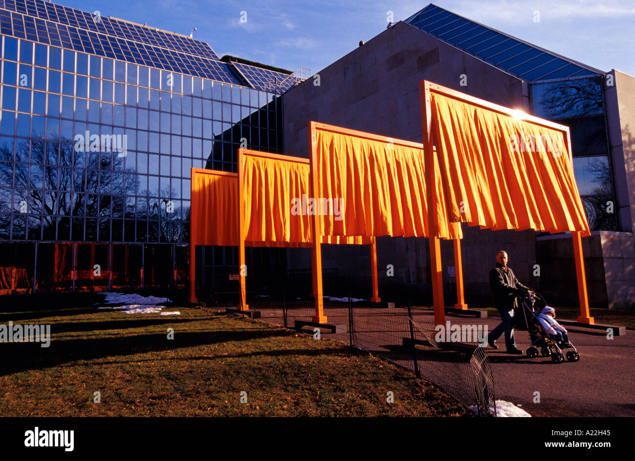 Christo Gates an Art project in Central Park New York Stock Photo - Alamy