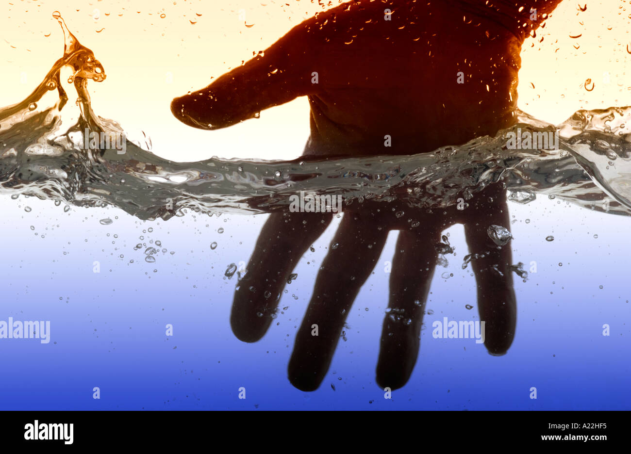 Hand reaching underwater hi-res stock photography and images - Alamy