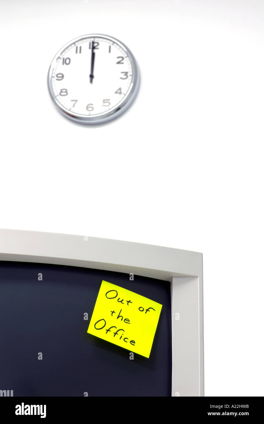 Out of office message screen hi-res stock photography and images - Alamy
