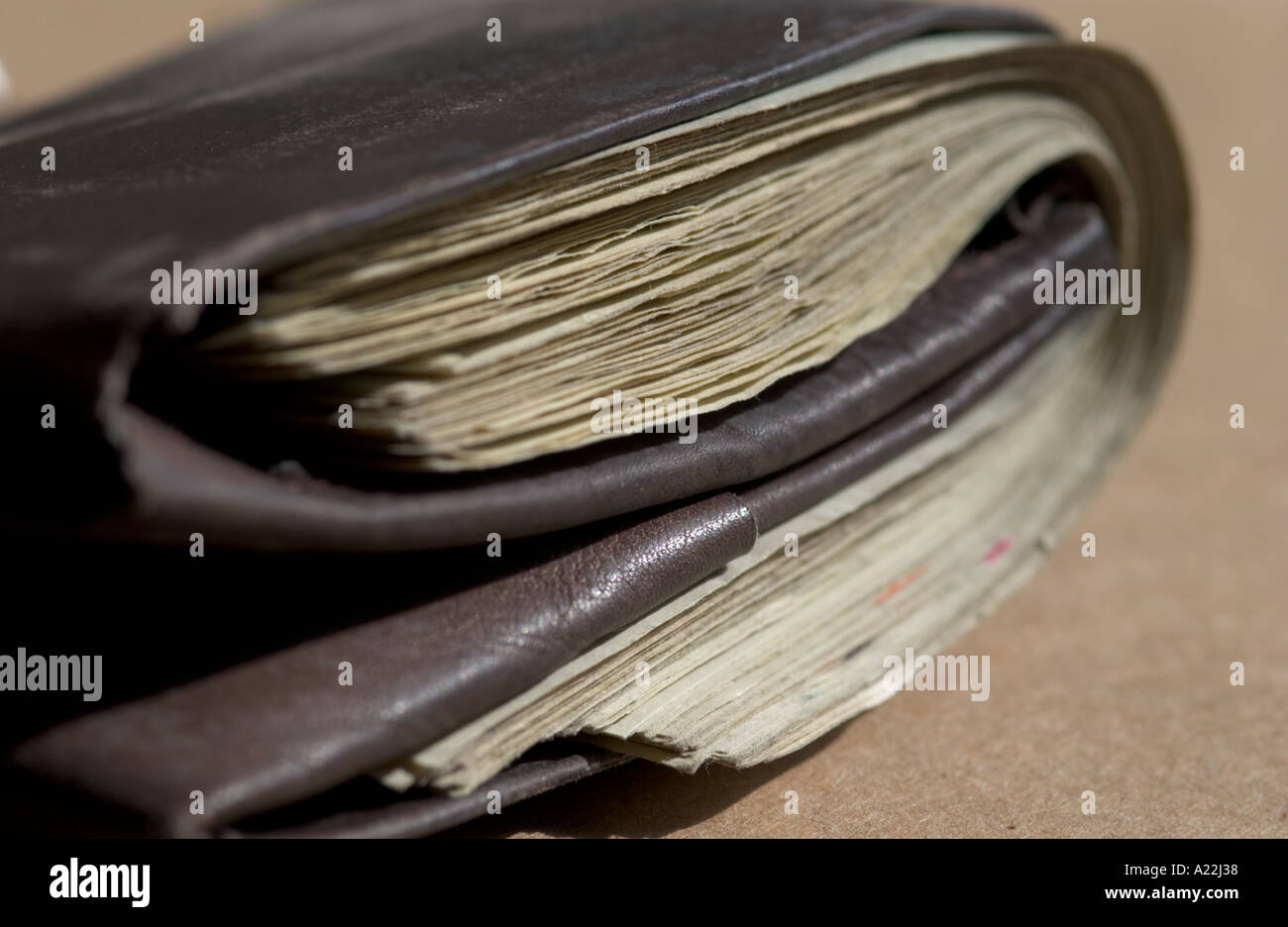 Money stuffed wallet hi-res stock photography and images - Alamy