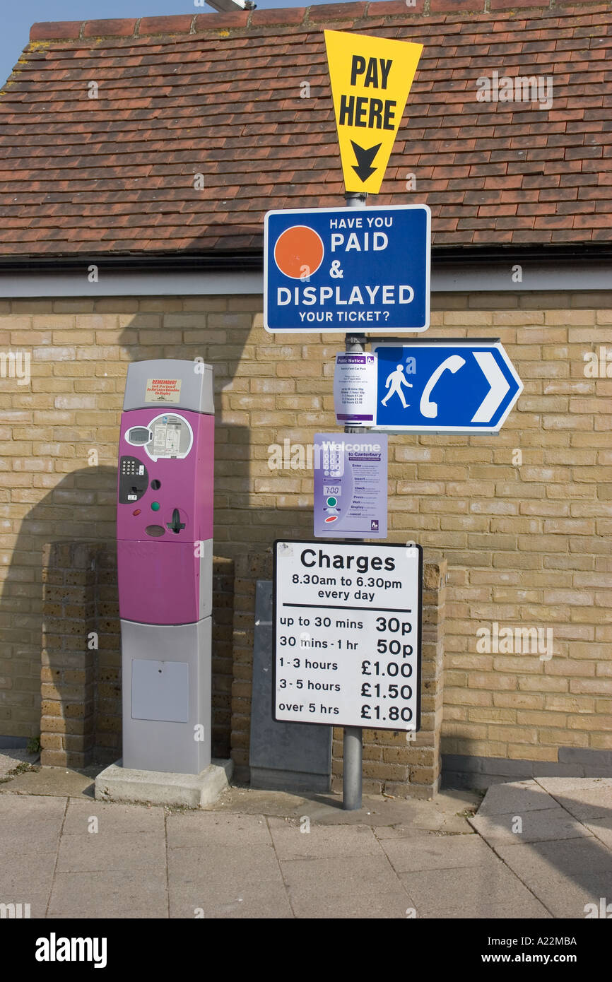 Pay and Display Ticket Machine Stock Photo - Alamy