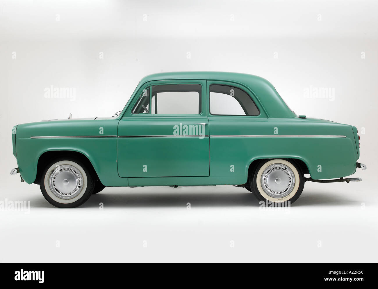 1959 Ford Popular 100E Stock Photo - Alamy