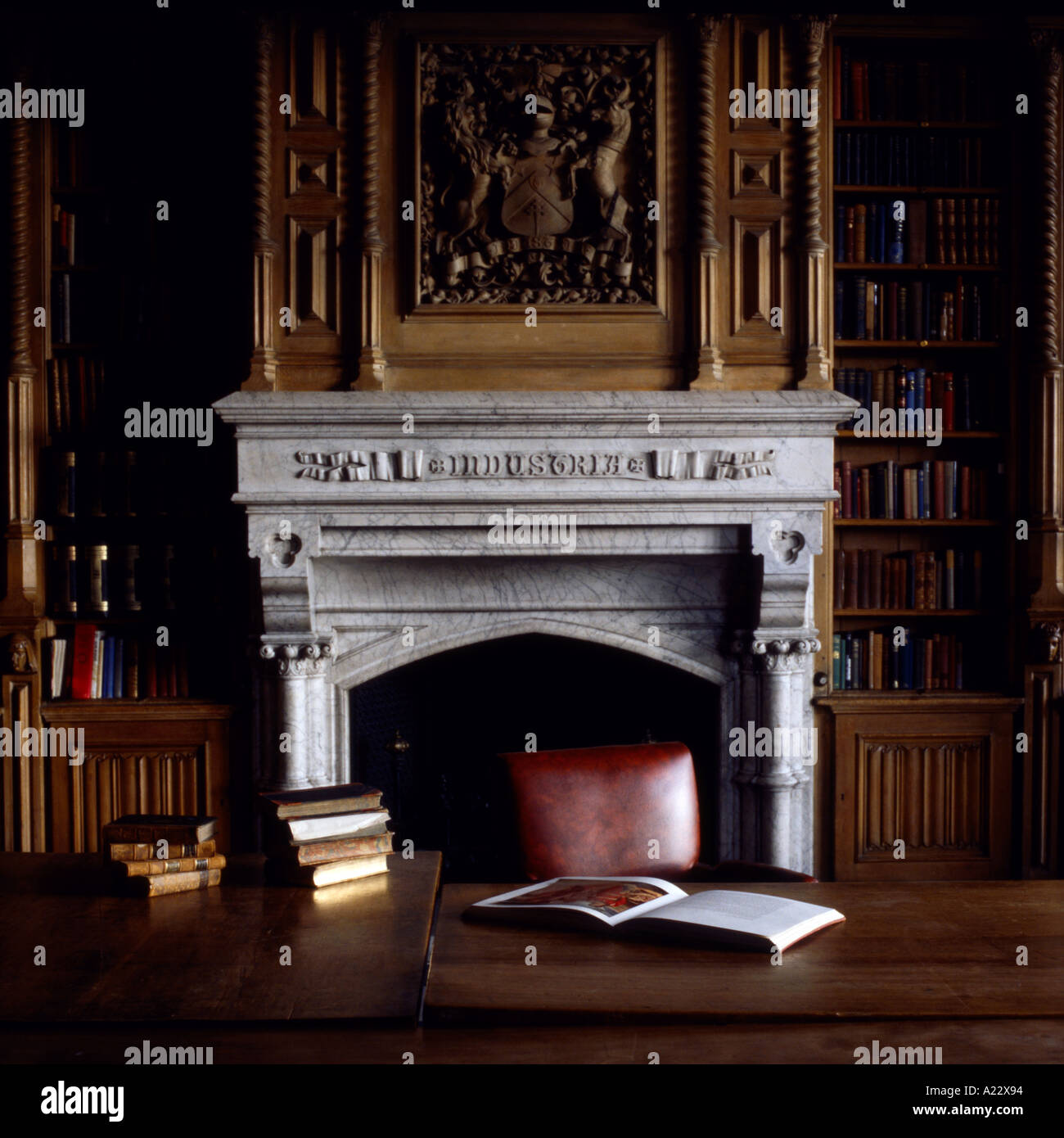 Study fireplace hi-res stock photography and images - Alamy
