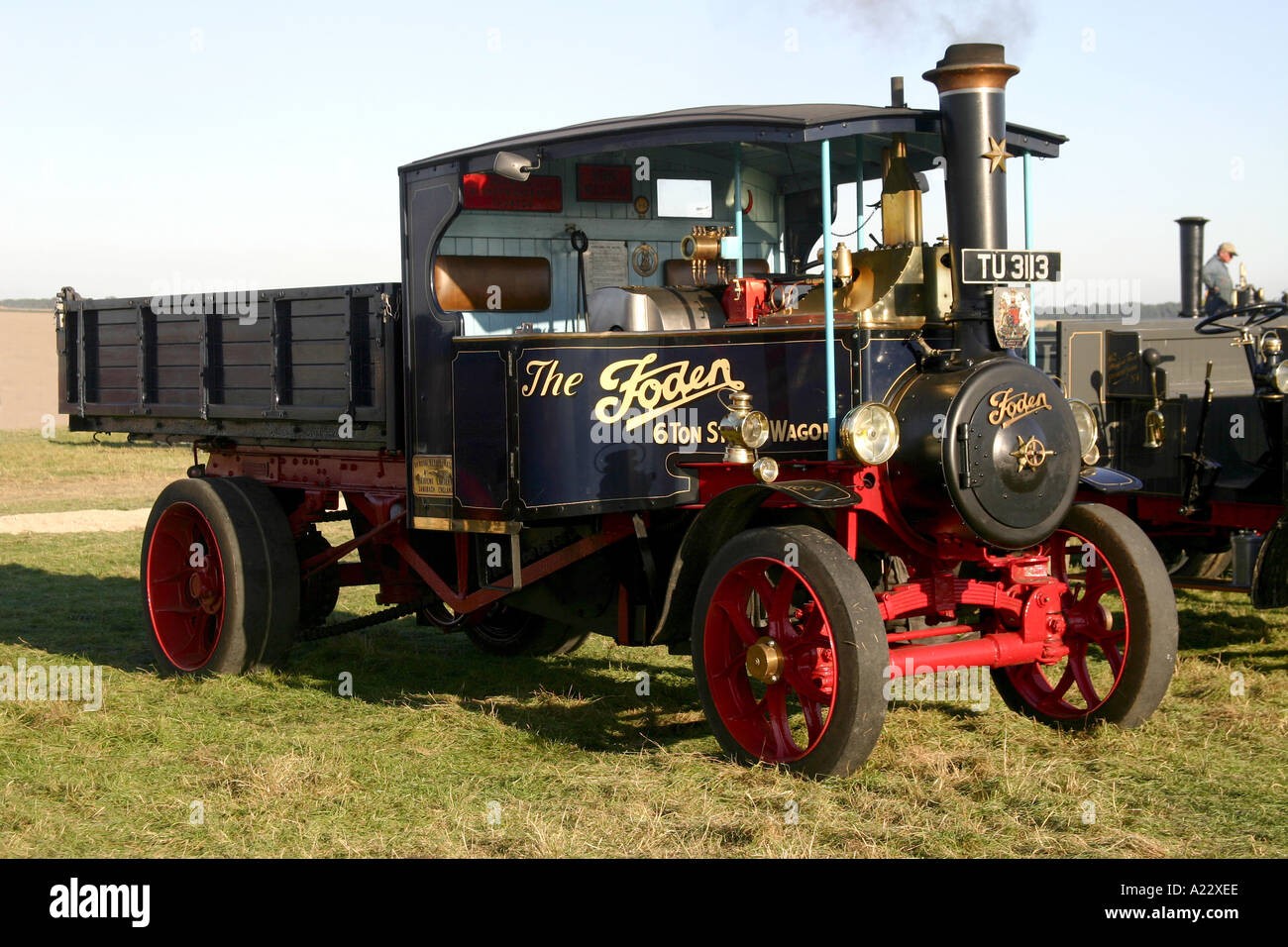 Steam powered lorry hi-res stock photography and images - Alamy