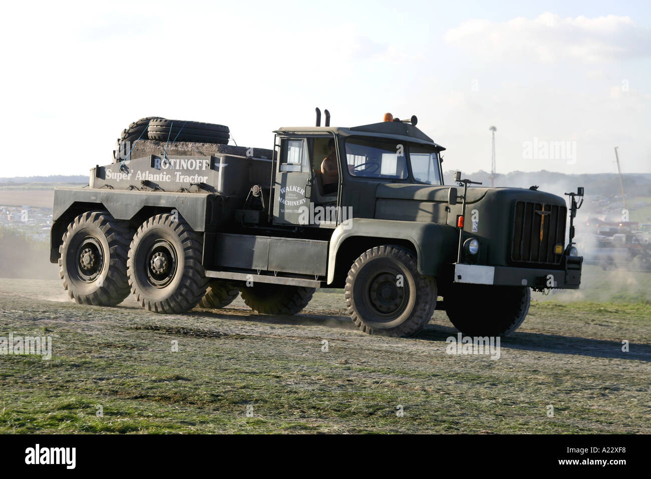 Antar Heavy Haulage Army Tank Transporter Stock Photo - Alamy