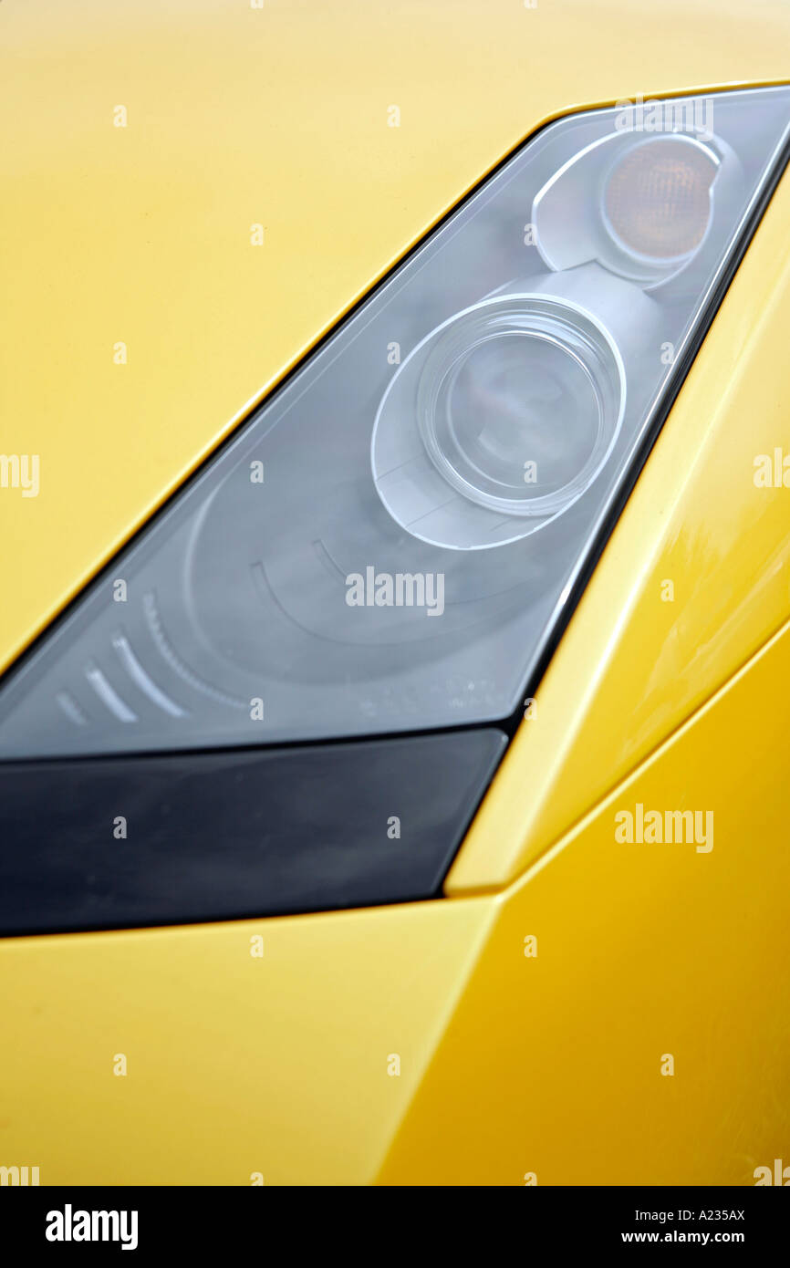 Lamborghini Gallardo Headlamp Stock Photo - Alamy