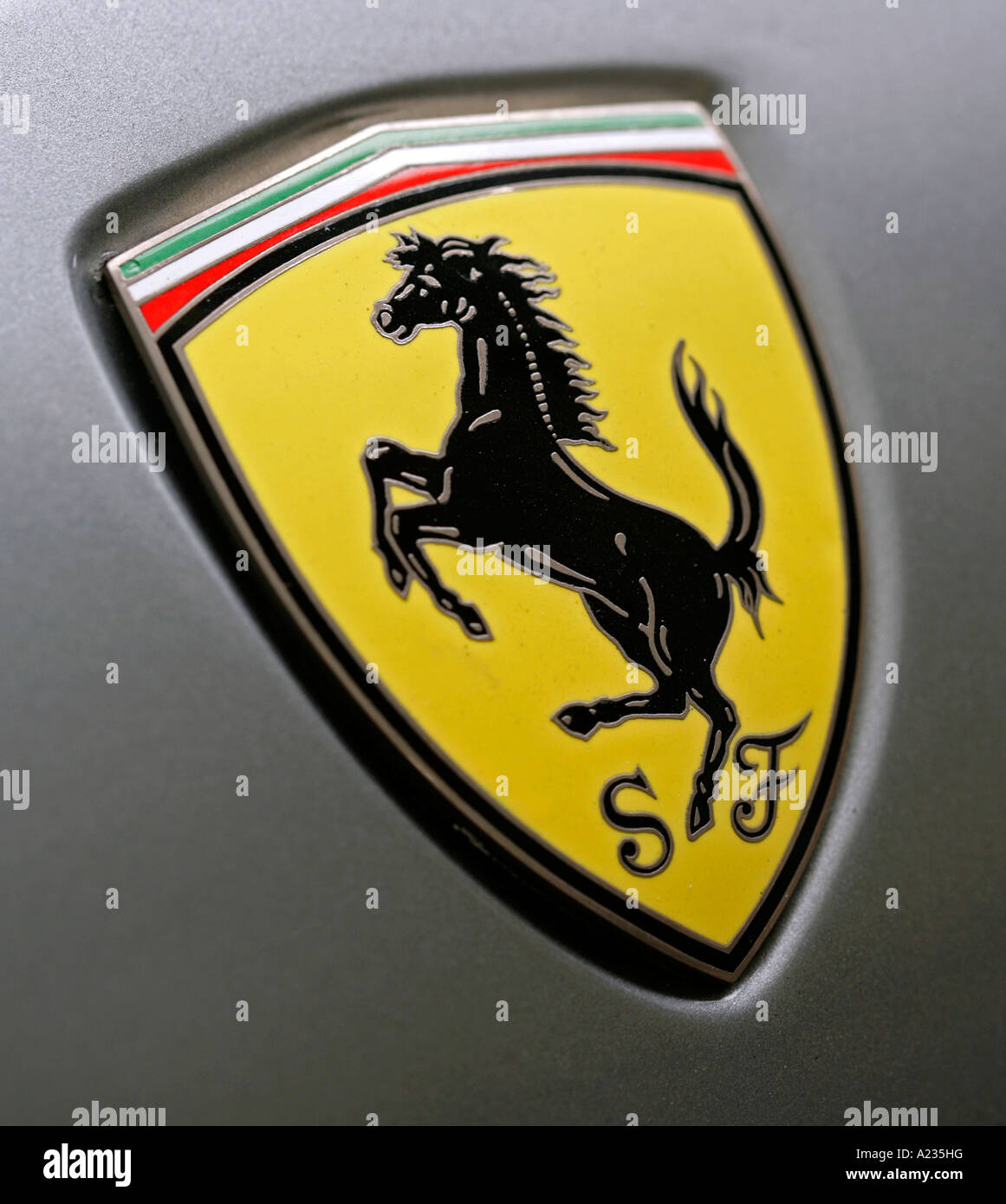 Pininfarina badge italian car design hi-res stock photography and ...