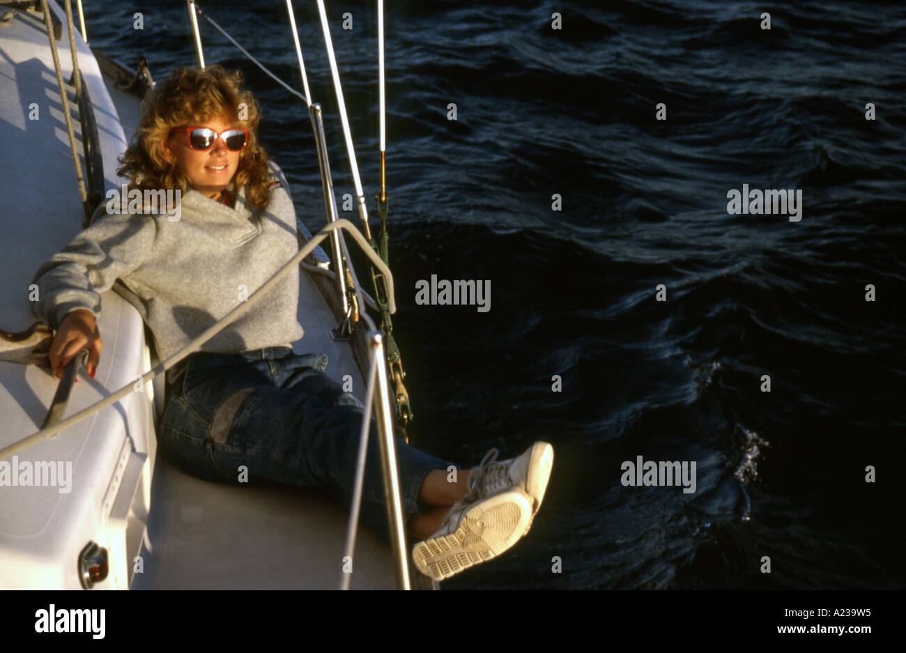Self sail boats hi-res stock photography and images - Alamy
