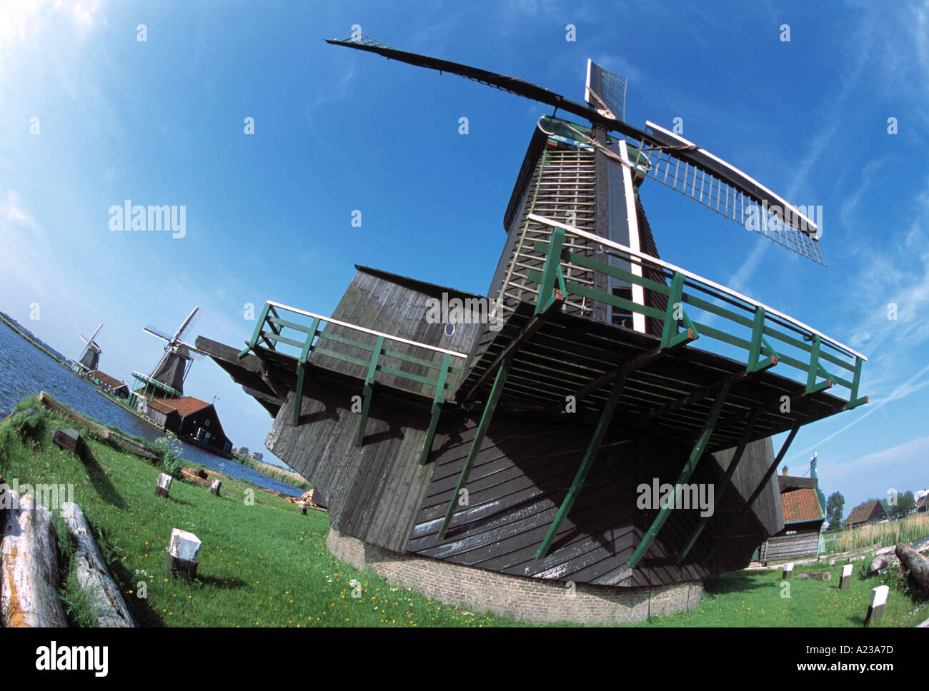 Static windmill hi-res stock photography and images - Alamy