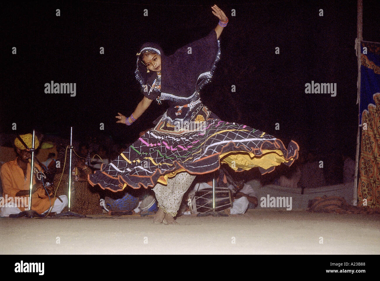 A woman performing the Kalberia dance. Pushkar, Ajmer, Rajasthan India ...