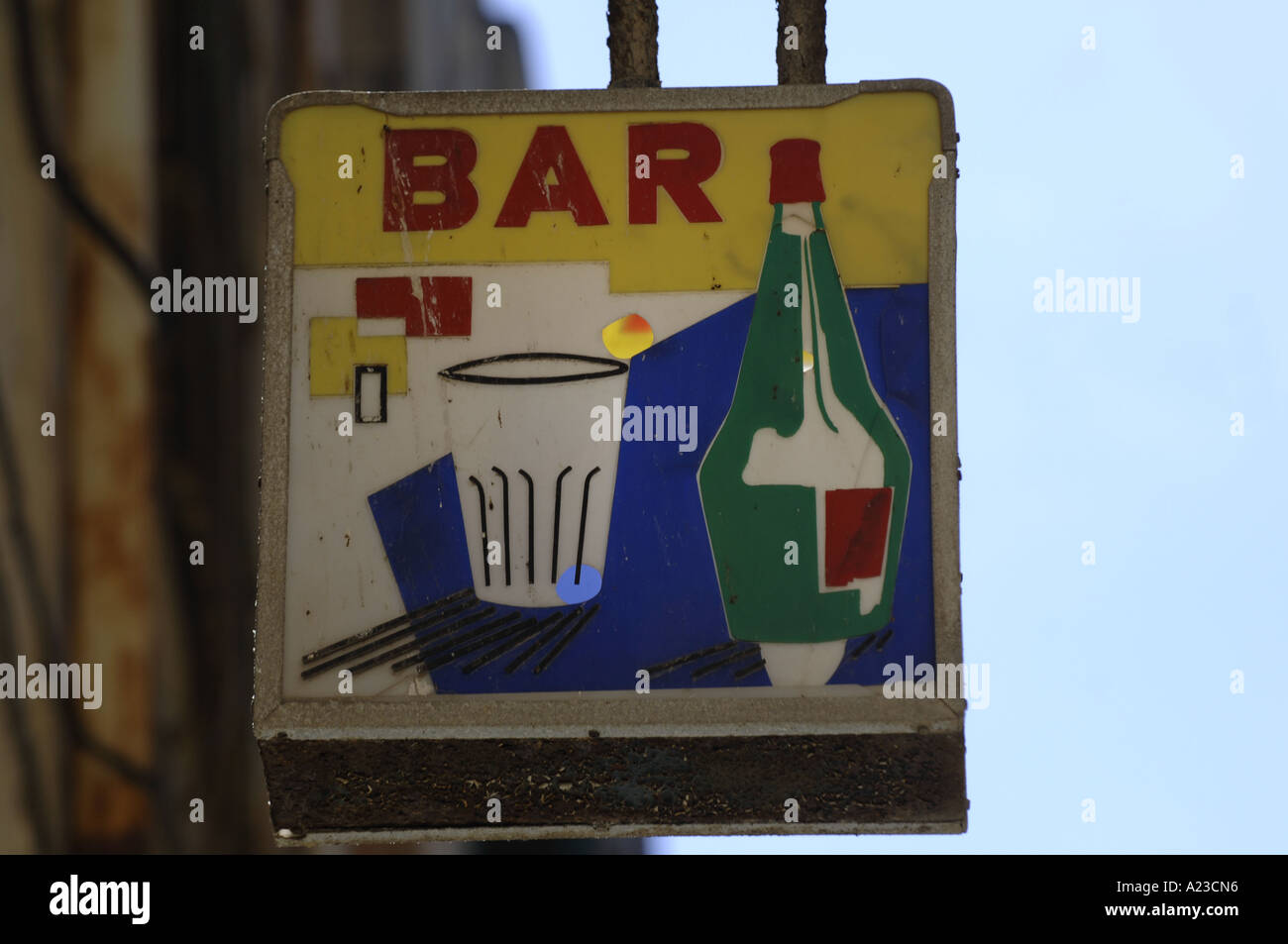 retro old fashioned bar sign colourful Stock Photo - Alamy