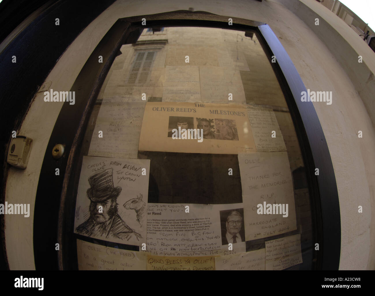 Actor Oliver Reed High Resolution Stock Photography and Images - Alamy