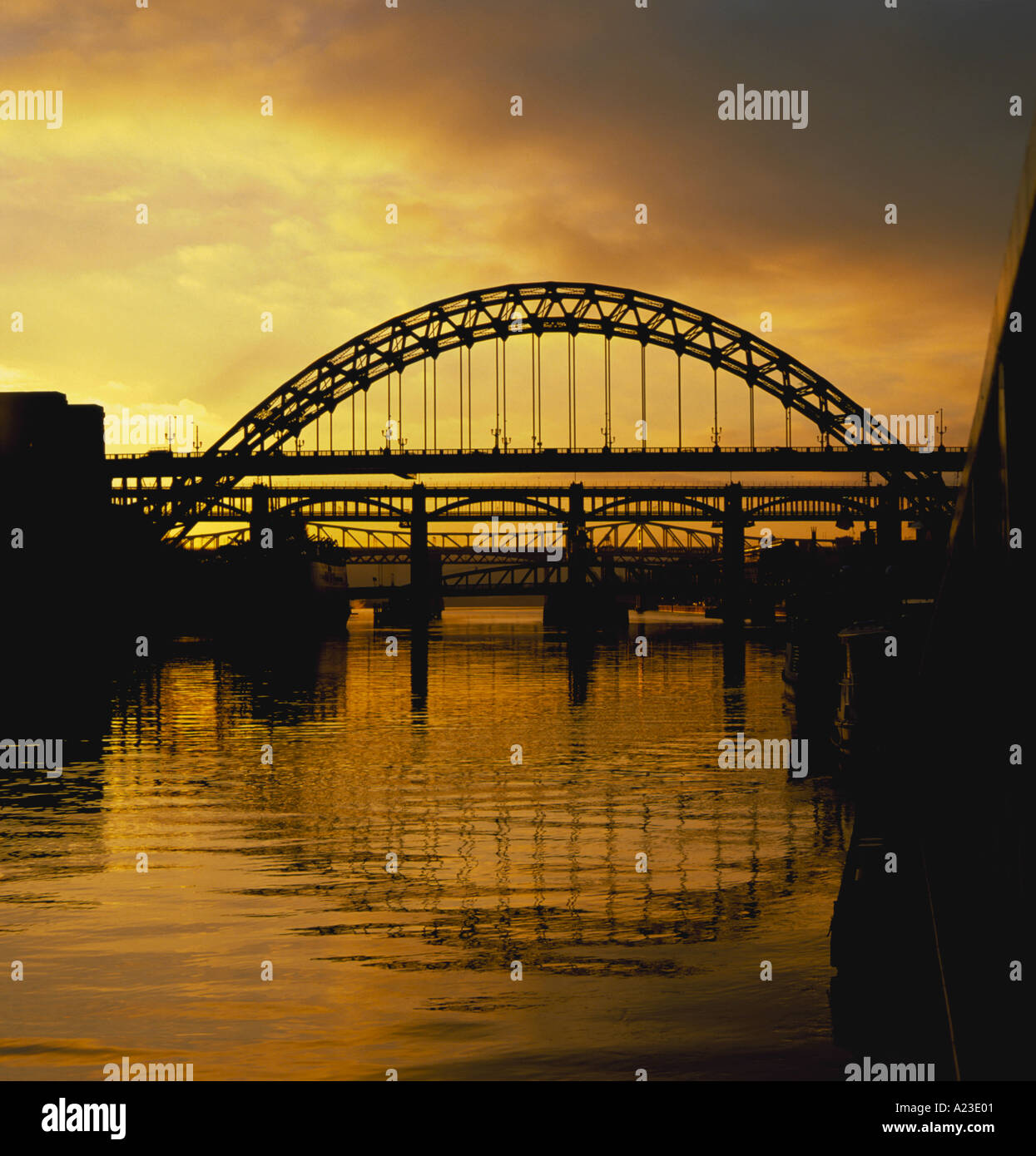 The redheugh bridge hi-res stock photography and images - Alamy