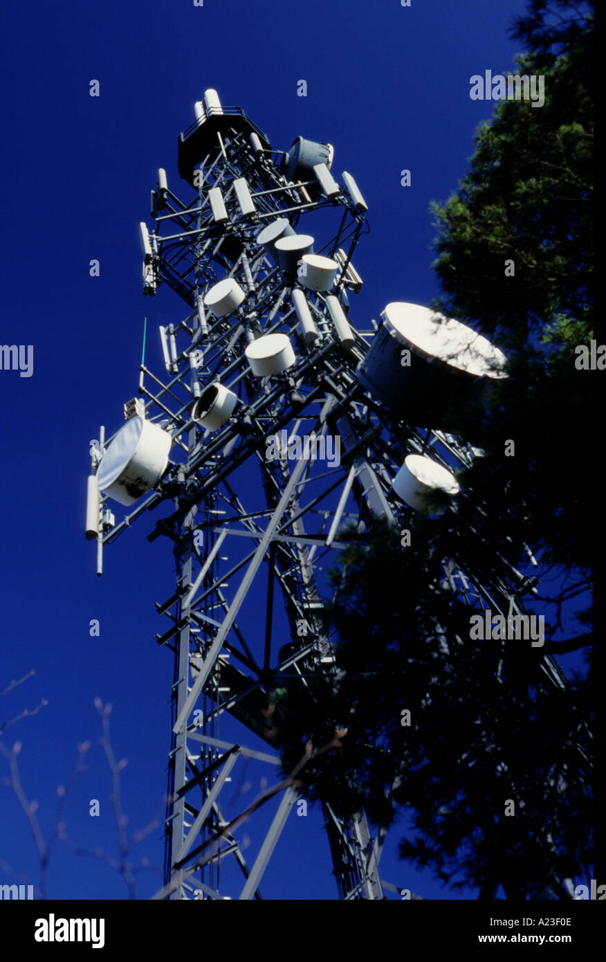 Lattice tower structure hi-res stock photography and images - Alamy