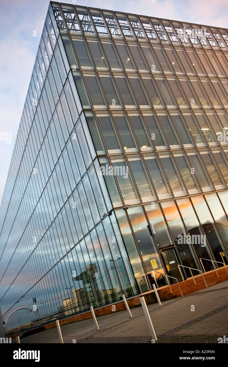 PACIFIC QUAY GLASGOW AND NEW BBC BUILDING GLASGOW SCOTLAND Stock Photo ...