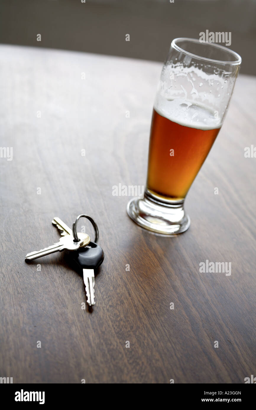 Glass of beer and car keys Stock Photo - Alamy