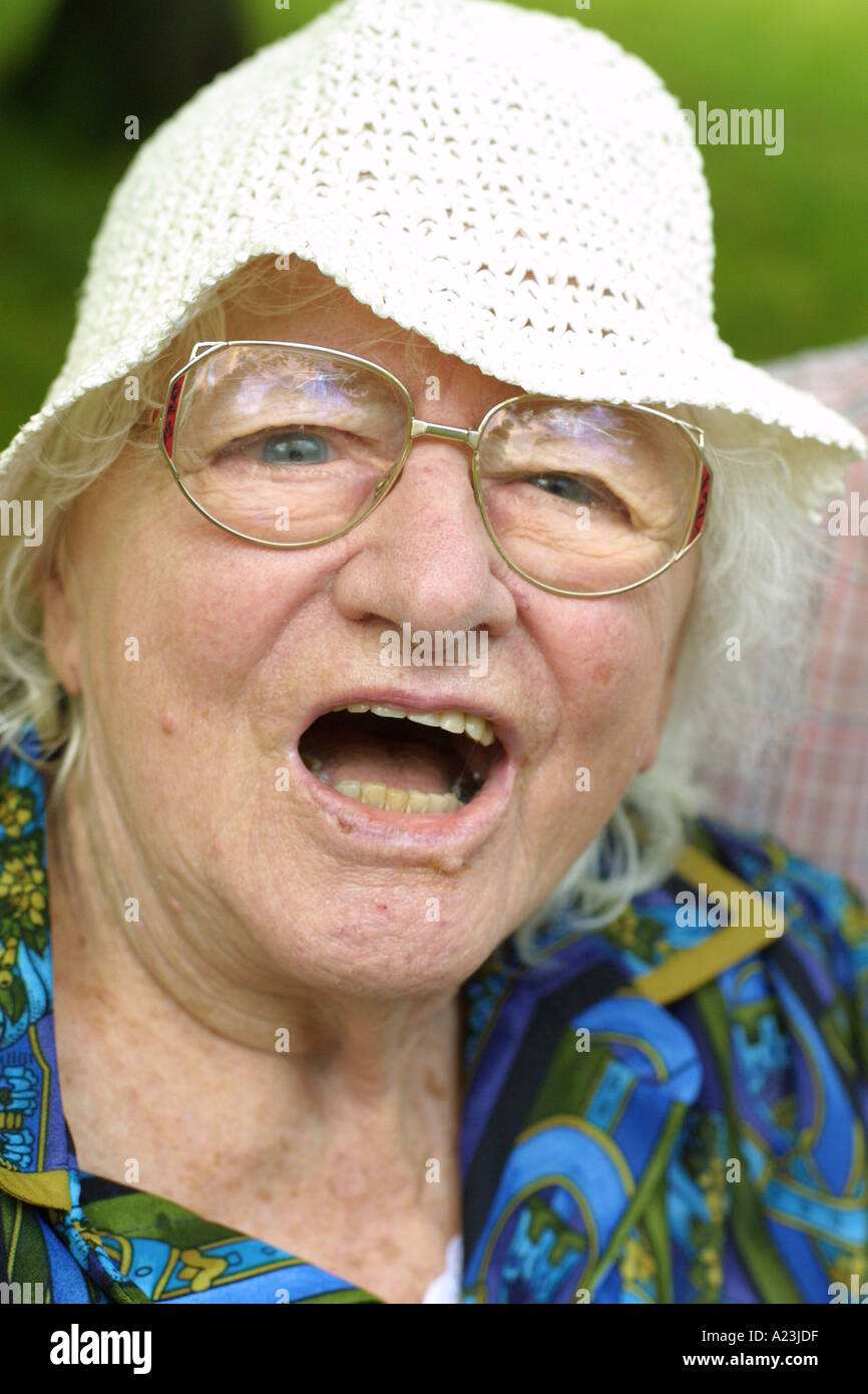 Eccentric old lady hi-res stock photography and images - Alamy