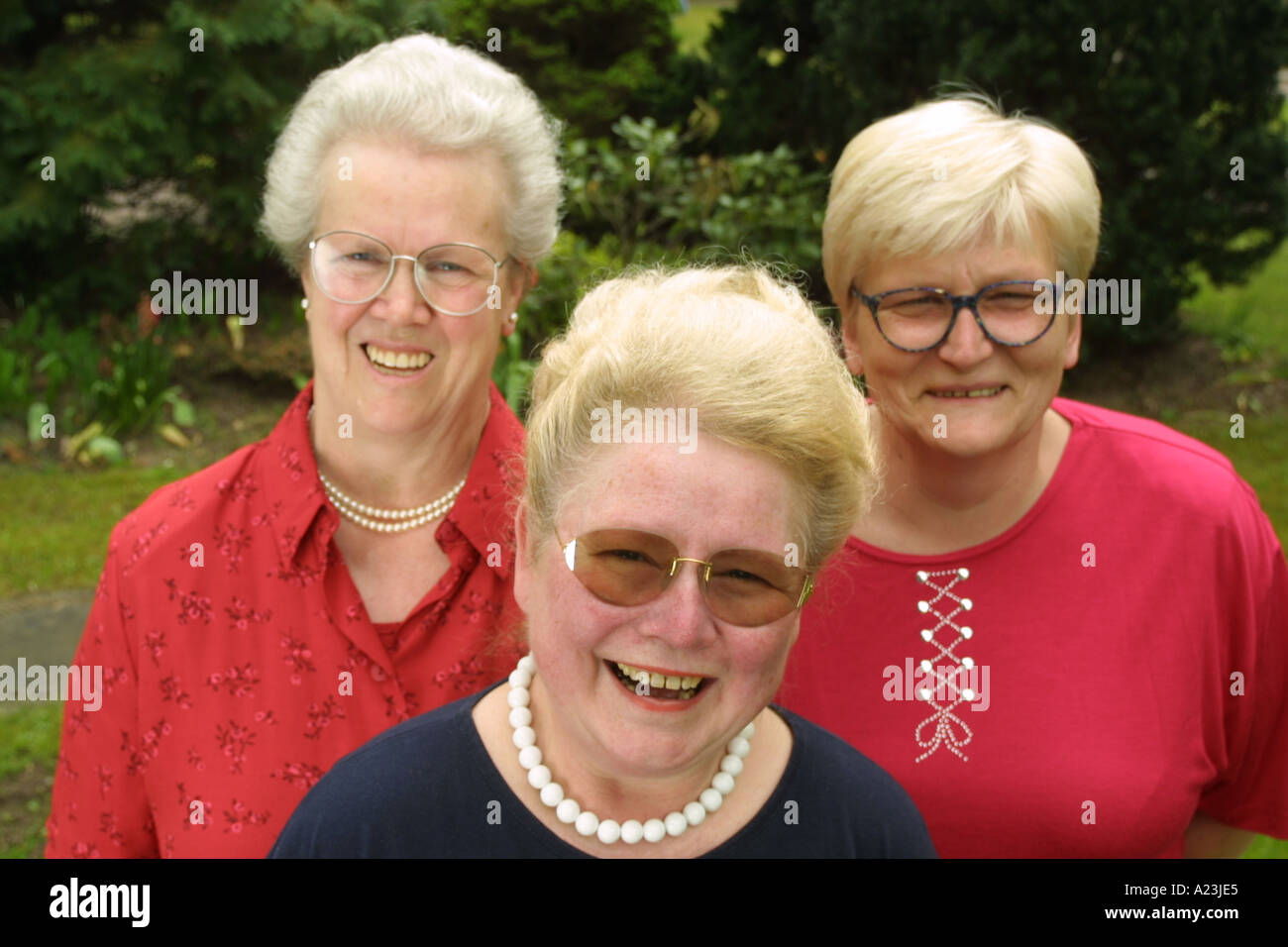Three old bonds hi-res stock photography and images - Alamy
