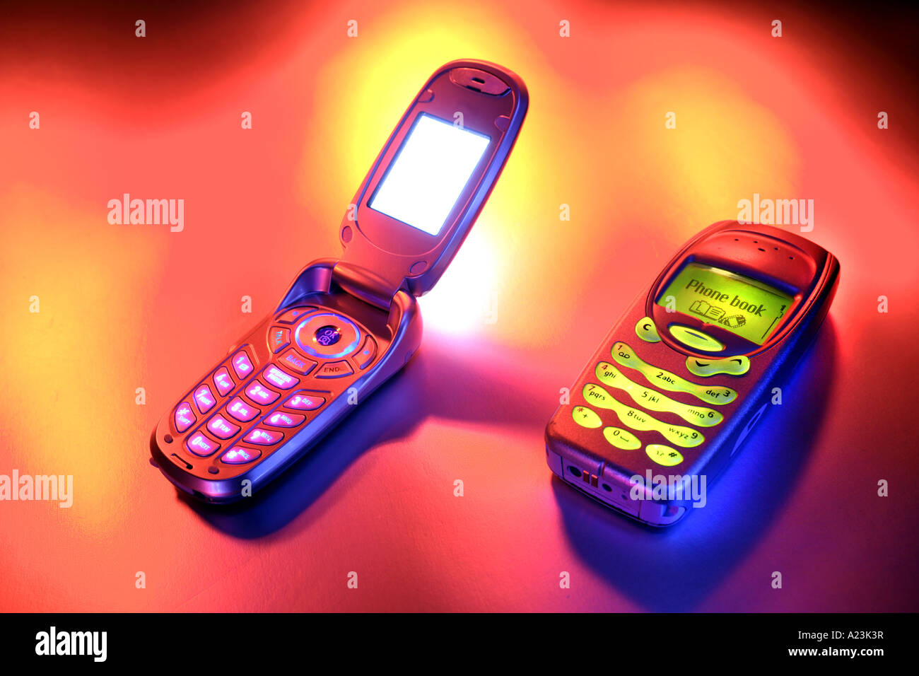 Work mobile phones office hi-res stock photography and images - Alamy