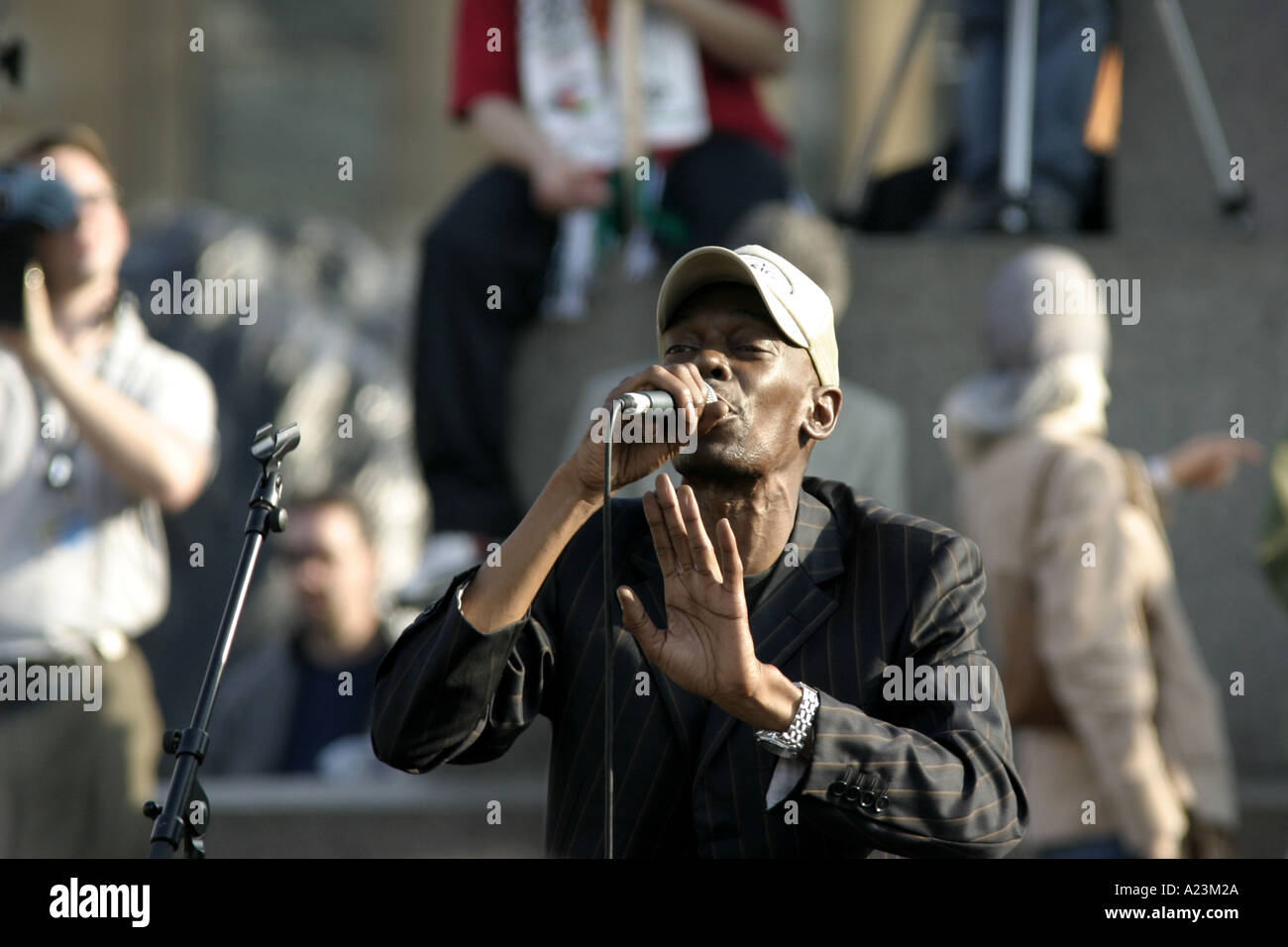 Maxi jazz from faithless band hi-res stock photography and images - Alamy