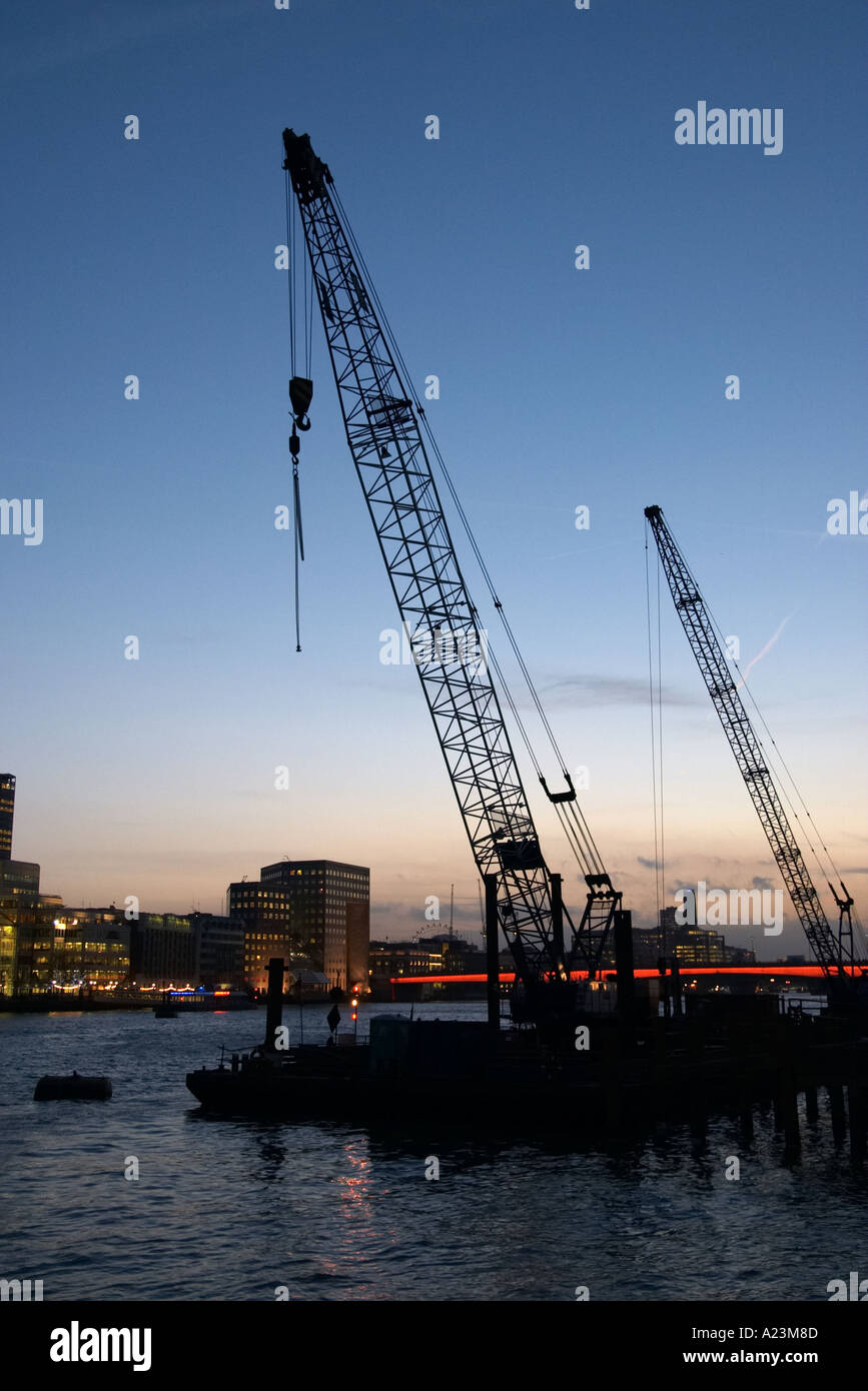 Dredging dredge thames hi-res stock photography and images - Alamy