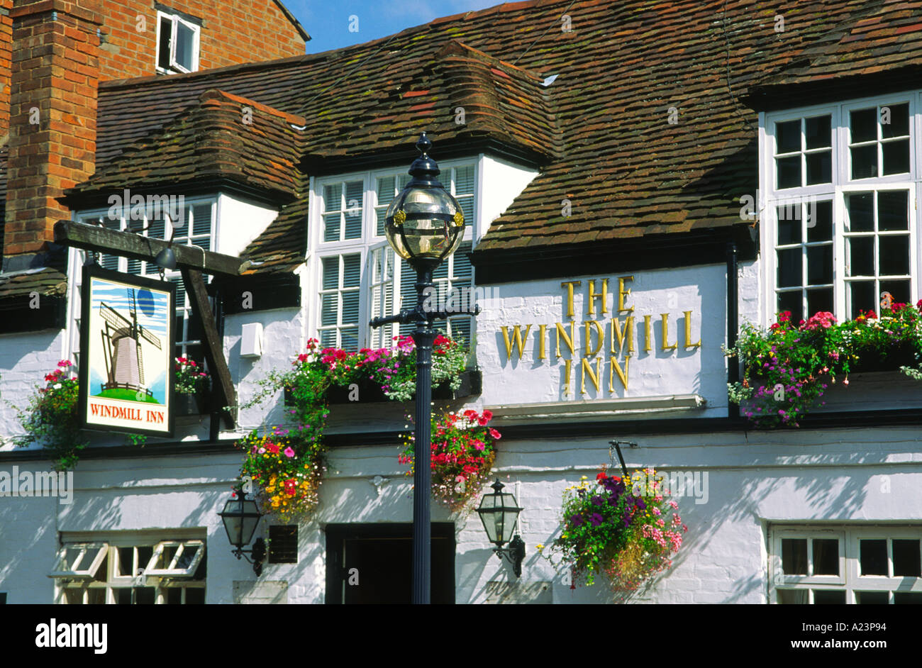 The Windmill Inn Stratford Upon Avon Warwickshire England Stock Photo ...