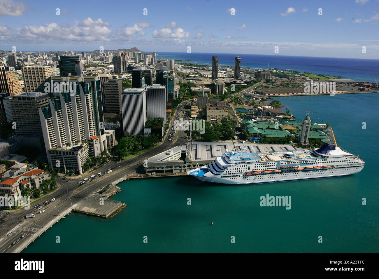 Aerial honolulu aloha tower hi-res stock photography and images - Alamy