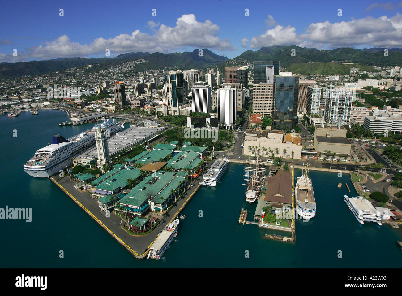 Aerial honolulu aloha tower hi-res stock photography and images - Alamy