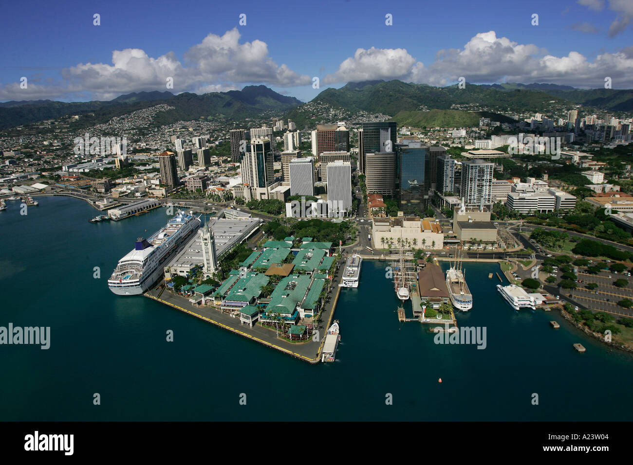 Aloha Tower Honolulu Oahu Hawaii Stock Photo - Alamy