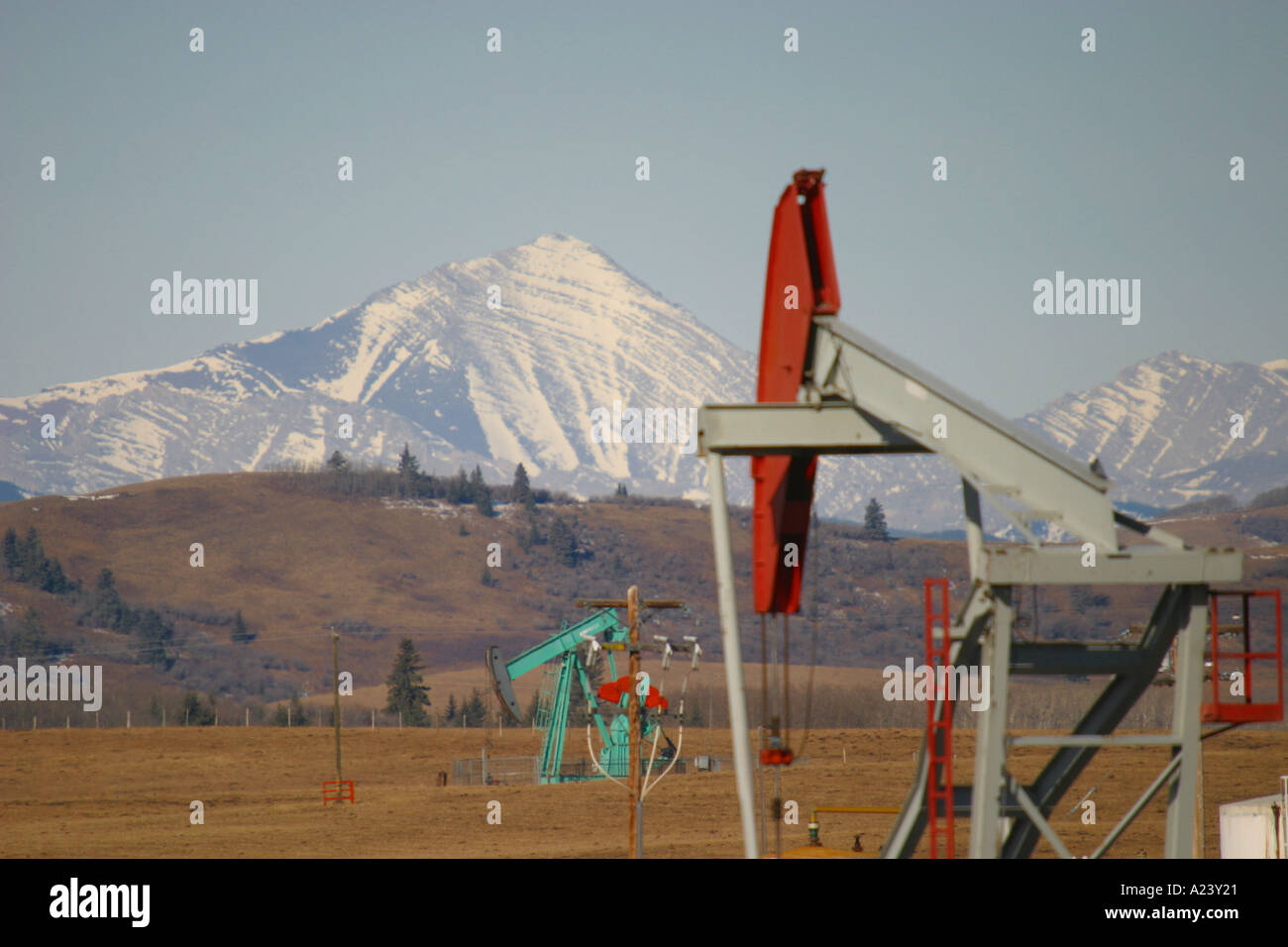Oil and Gas Industry in Alberta Canada Stock Photo - Alamy
