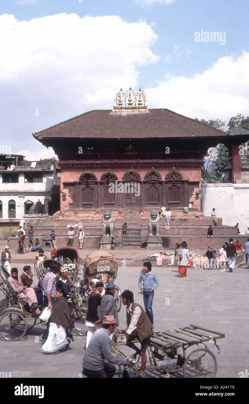 Durbar square Shiva Parvati temple Katmandu Nepal Stock Photo - Alamy