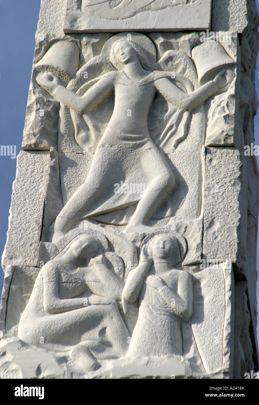 Mussolini fascist architecture hi-res stock photography and images - Alamy