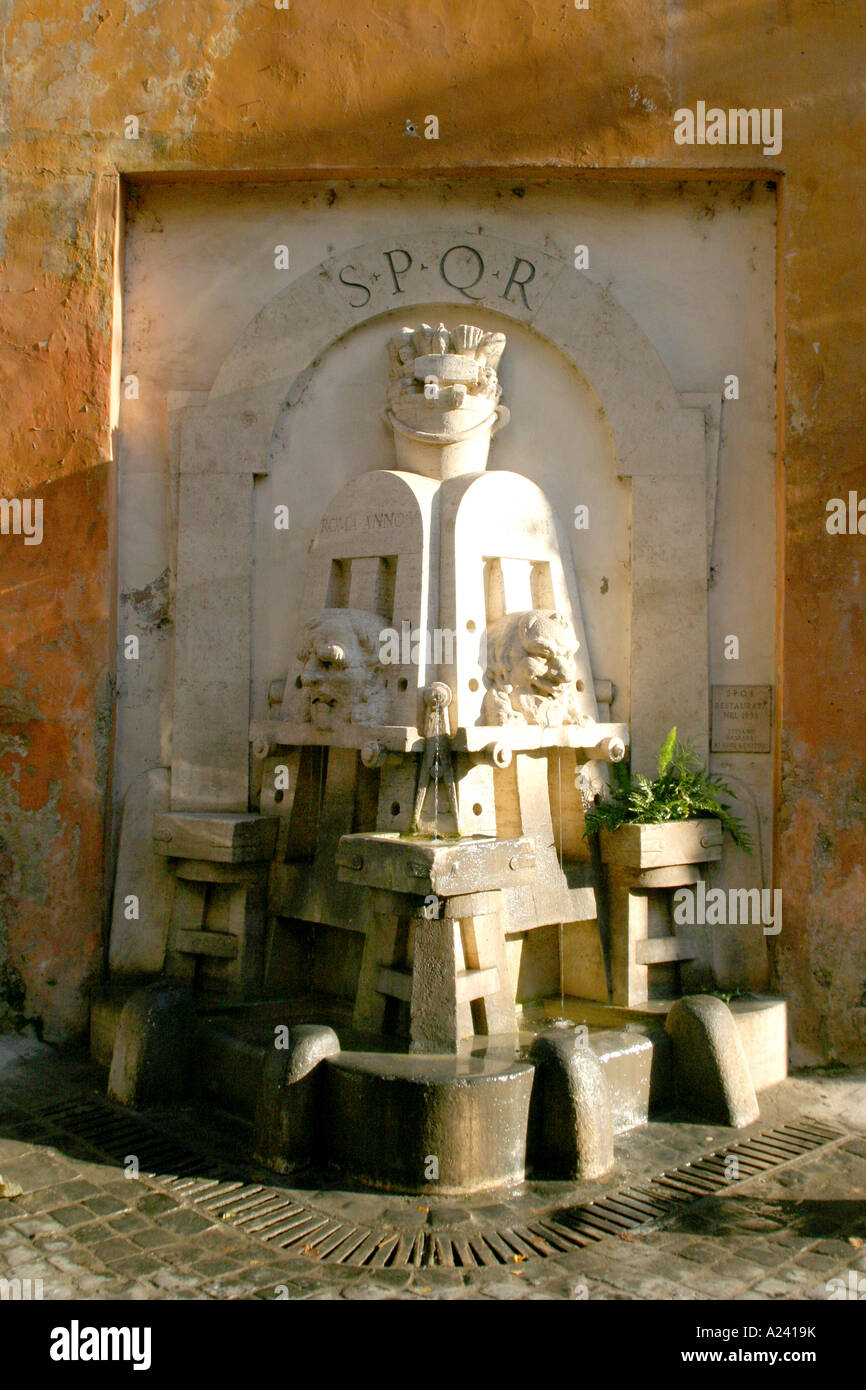 Margutta hi-res stock photography and images - Alamy