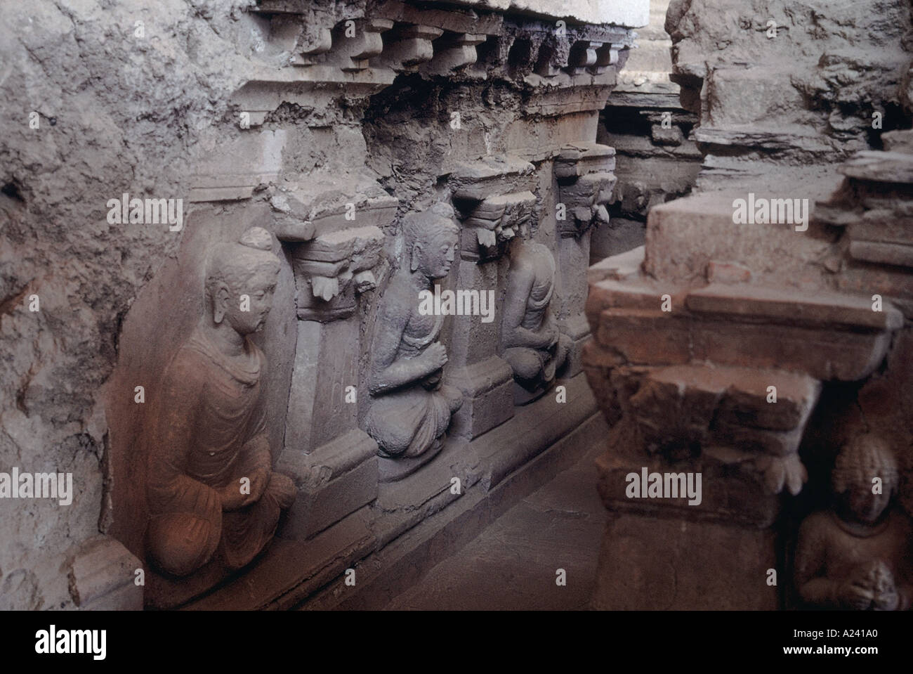 Hadda tepe shuter, stupa 28. North–east face. Afghanistan Stock Photo ...